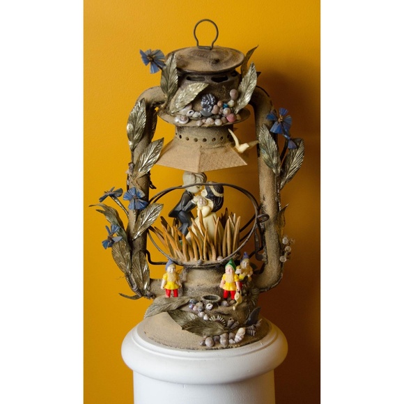 Artisan | Accents | Handmade Artisan Kissing Couple Oak Memory Lamp ...